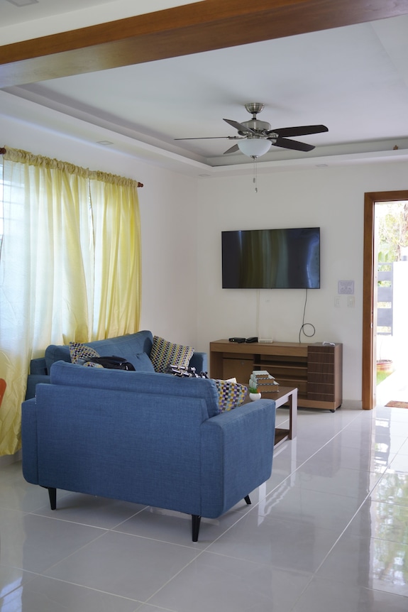 A New Modern Yet Cozy Home. It's A Perfect Place To Come For A Vacation. - Puerto Plata