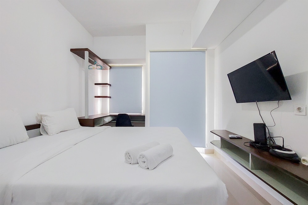 Fancy And Nice Studio Apartment At Serpong Garden - Jakarta