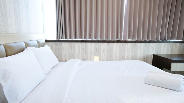 Best View And Cozy Living 2br At Tamansari Papilio Apartment - Surabaya