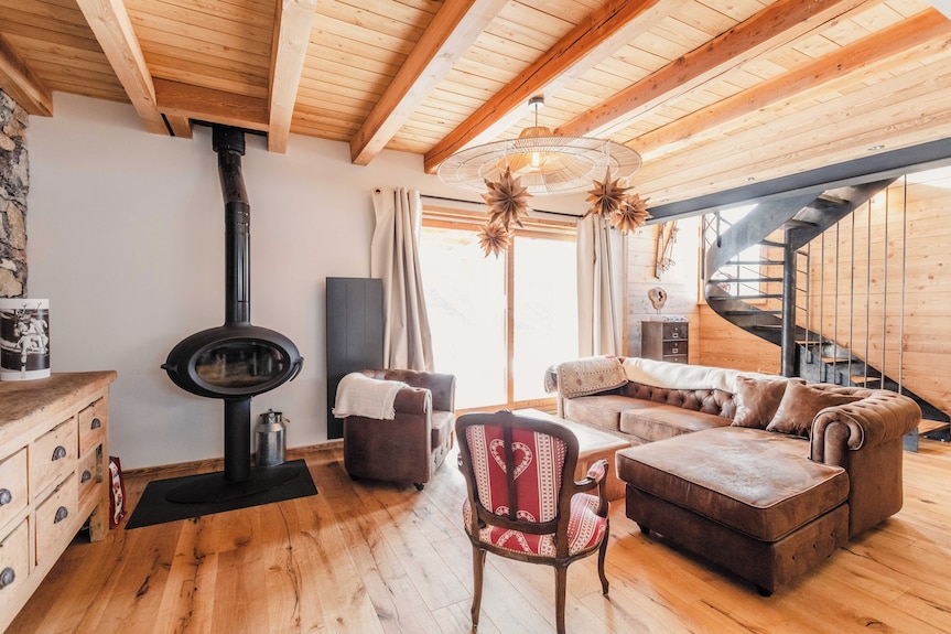 *New* Chalet Mandarine, Luxury Chalet For 13 People W/sauna And Jacuzzi - Vallée de la Clarée