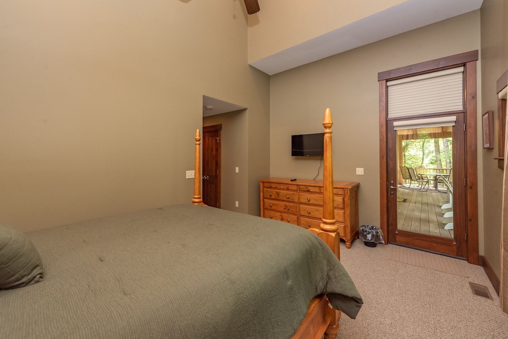 New! Aria Resort: Lake Access, A/c, Fireplace, Community Amenities! - Deep Creek Lake, MD