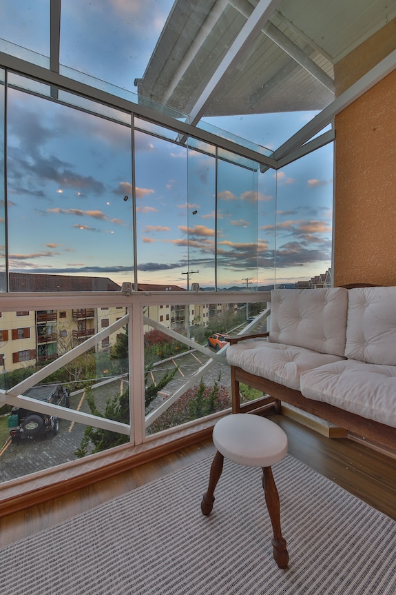 Lovely Apartment In The Clouds - Alto Da Boa Vista - Campos do Jordão