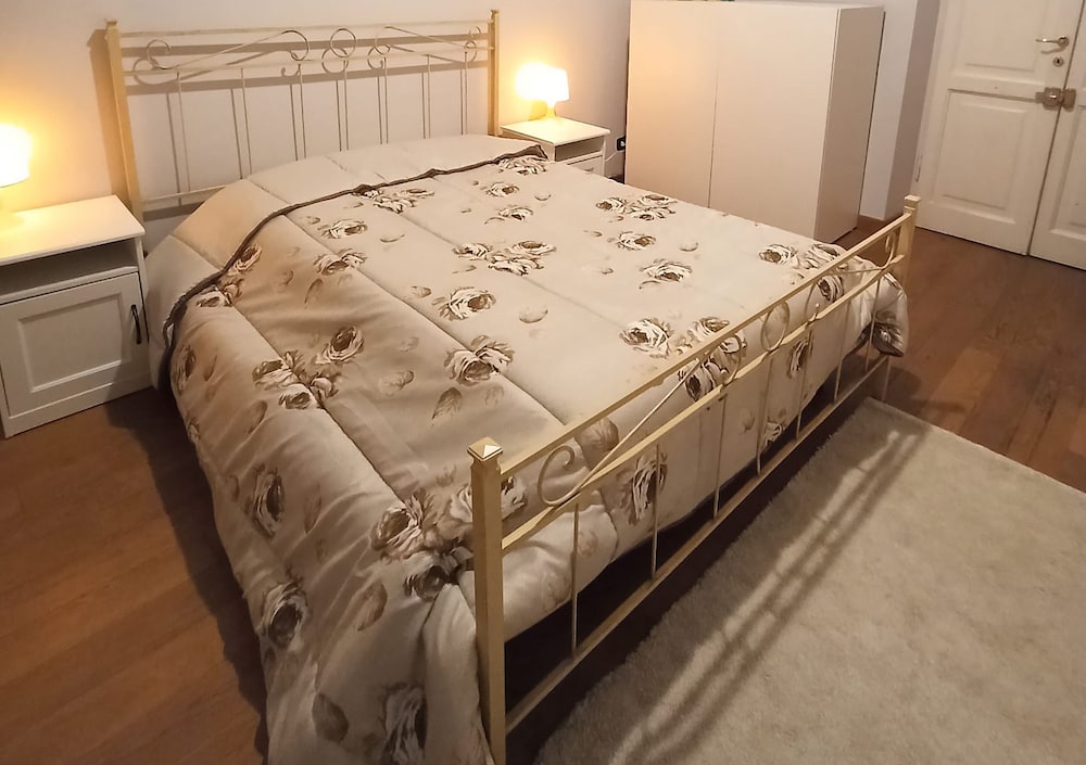 Paradise Rooms - Genua