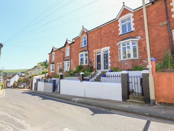 Crew House - Dartmouth