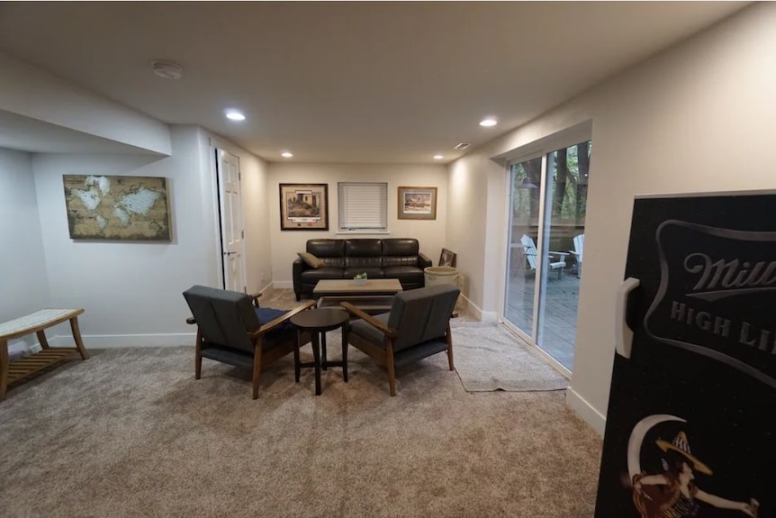 Stunning Wooded Retreat! A River Runs Through Ithot Tub-arcade-kayaks-nature - 丹佛