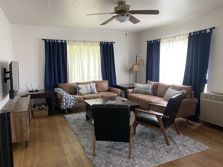 Charming Fisherman's Cottage With Breathtaking 360-degree Views! - Oregon