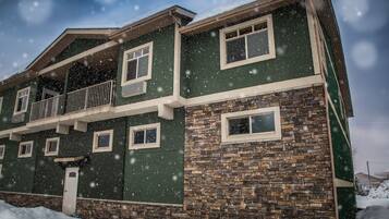 Fachada da propriedade