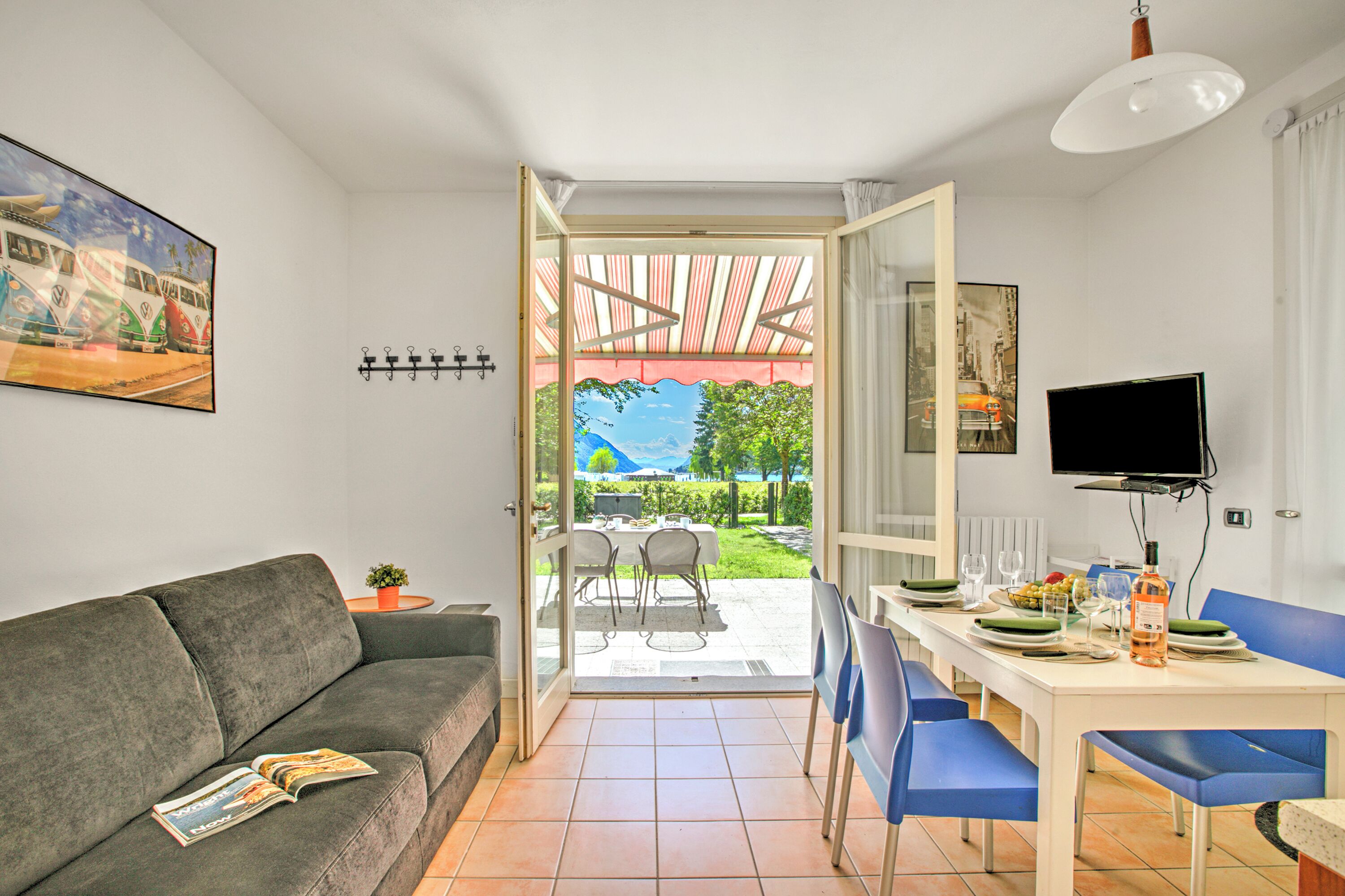 Porto Letizia Begonia 4, Porlezza, Italy - Lombardy