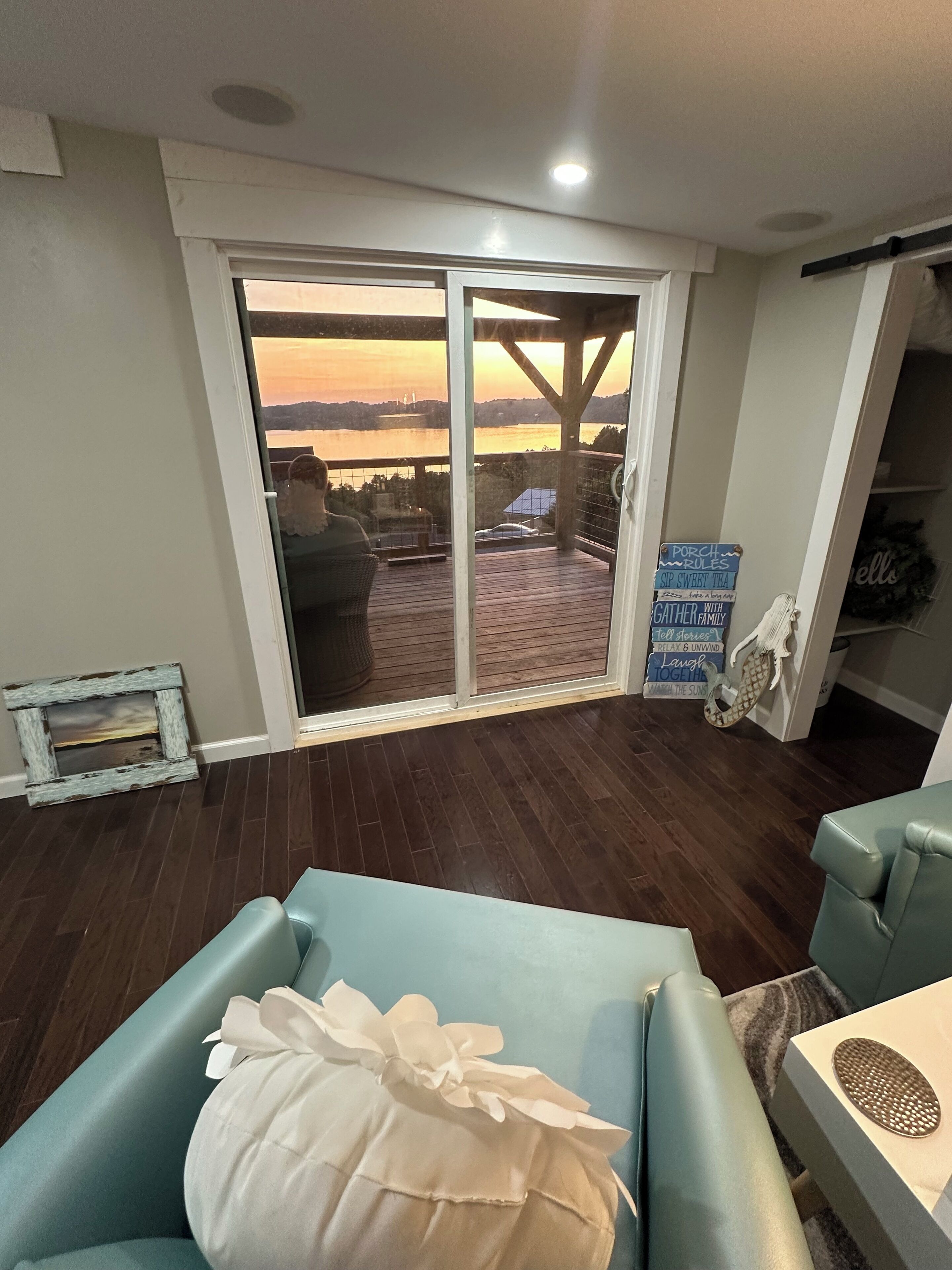 Lakeview Getaway With Stunning Sunsets With Lake Access - White Pine, TN