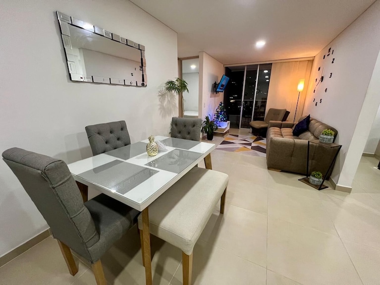 Ce2606. Beautifull Apartment And Parking, Central, Hermosa Vista Campestre - Envigado