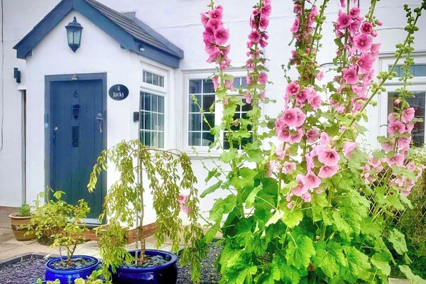 Enchanted 18thc Cottage In Stratford-upon-avon - Oxfordshire