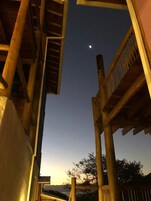 Chalé exclusivo | Área de estar | Smart TV 55 polegadas com canais a cabo, TV