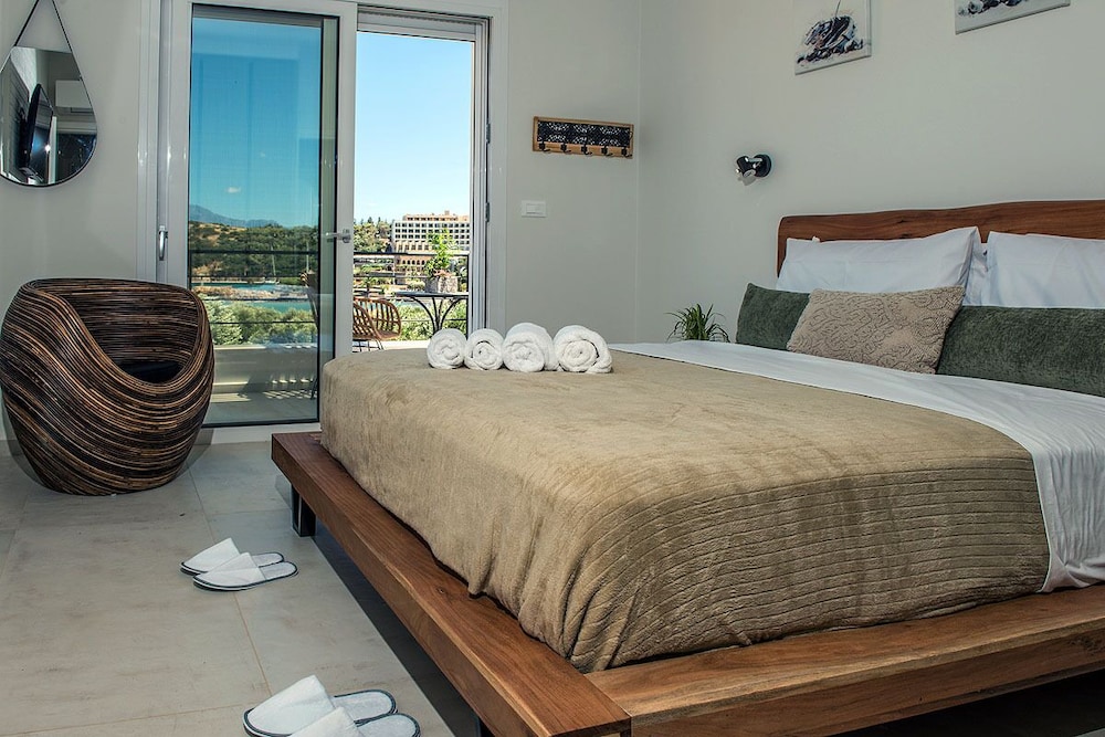 New Build Modern Villa, 50 Meters From Chavania Beach - Agios Nikolaos