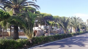 Apartamento, 2 quartos, para fumantes, sacada | Área infantil