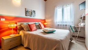 Apartamento, 2 quartos, para fumantes, sacada | 3 quartos, berço de viagem