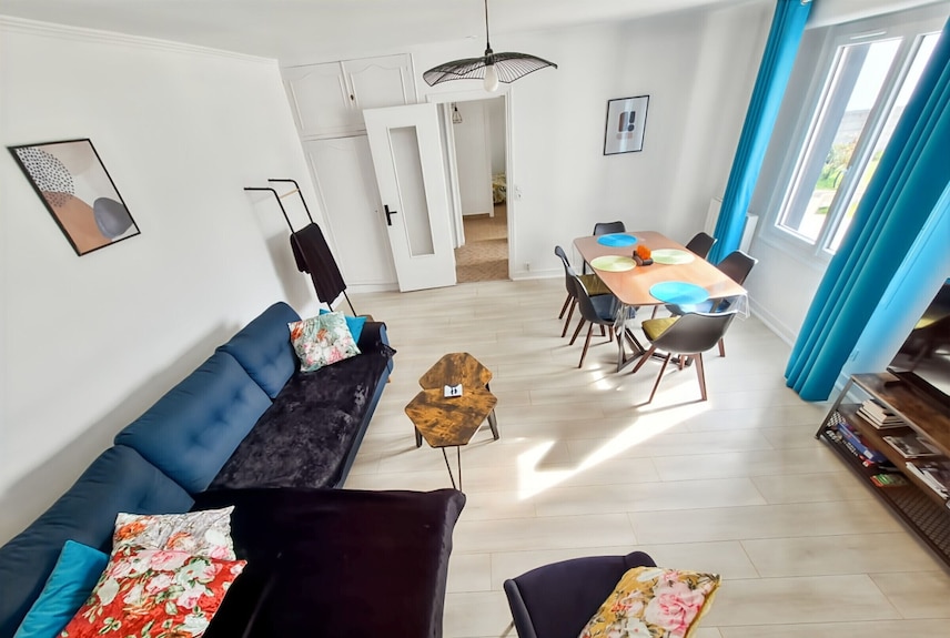 Maison De Pêcheur Rénovée à Riantec Avec Jardin Et Véranda - Plage de Port-Louis