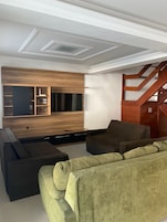 TV 29 polegadas com canais a cabo