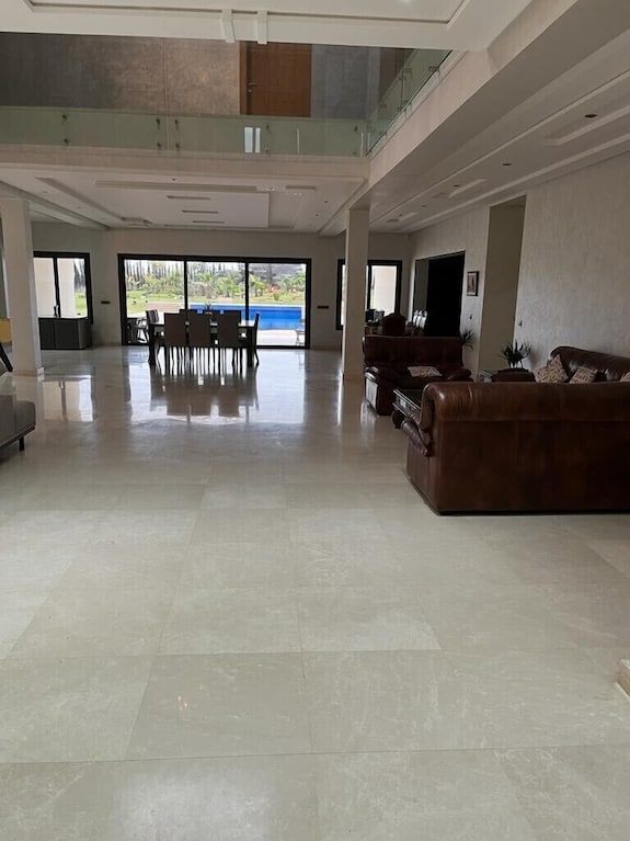 Villa De Luxe Avec Piscine Et Cascade En Pension Complete - Bouznika