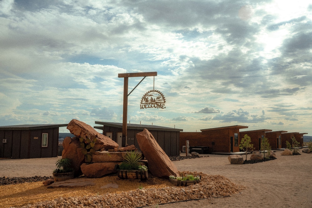 Desert Sage Retreat - Arizona