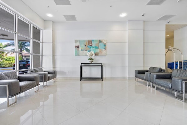 Familial & Cosy, à 5mn à Pied De La Plage! - Aventura