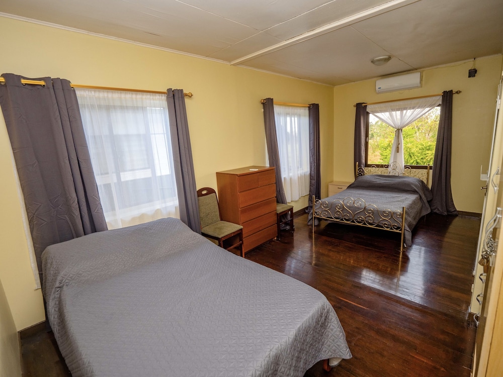 Stunning 3-bed House In Paramaribo Marie's Place - Paramaribo