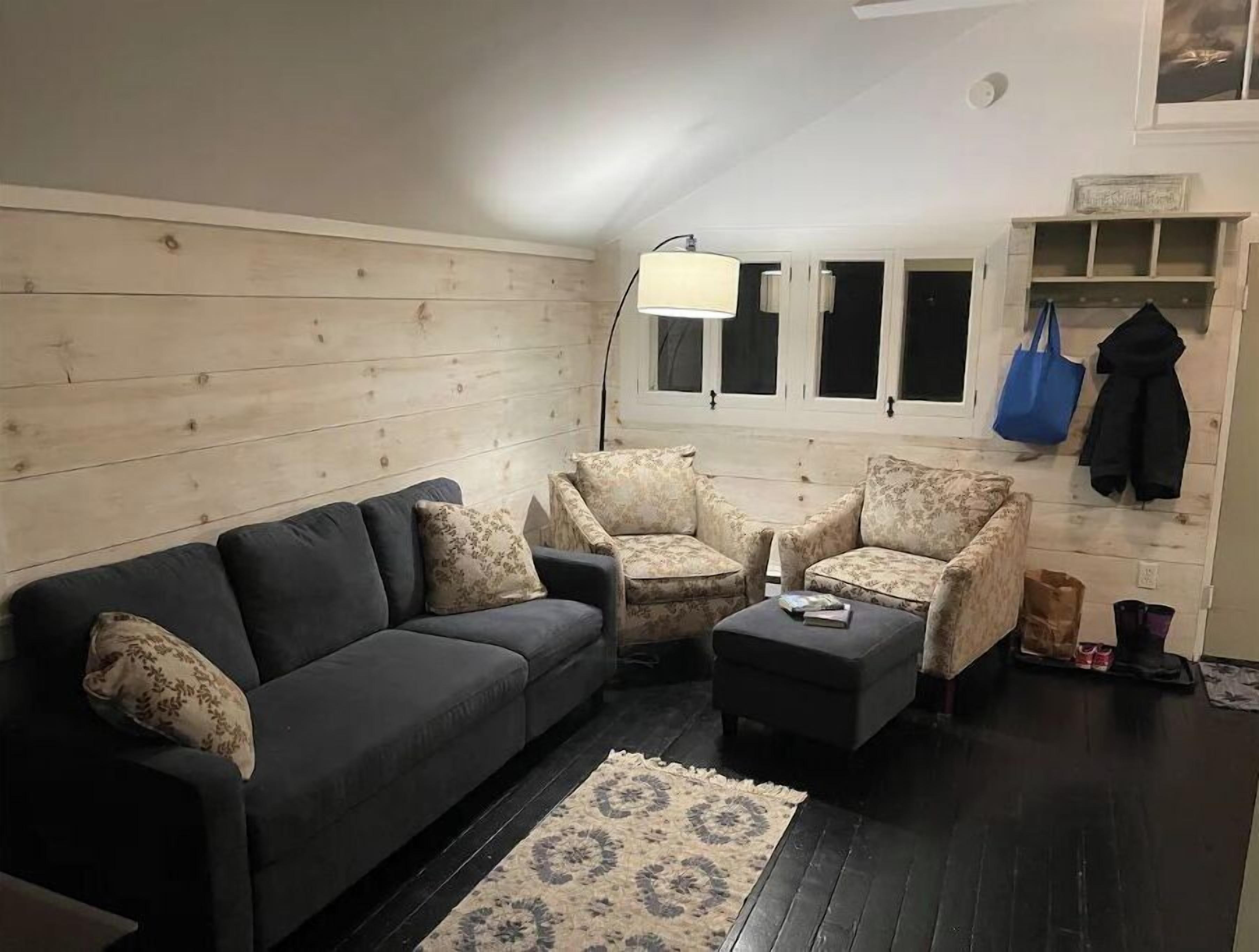 Vermont Country Cottage (Near Village) - Vermont