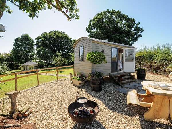 Orchard Retreat - Devon