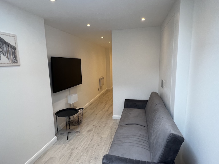 New 2 Bedroom House Near The O2 And Canary Wharf - London, UK