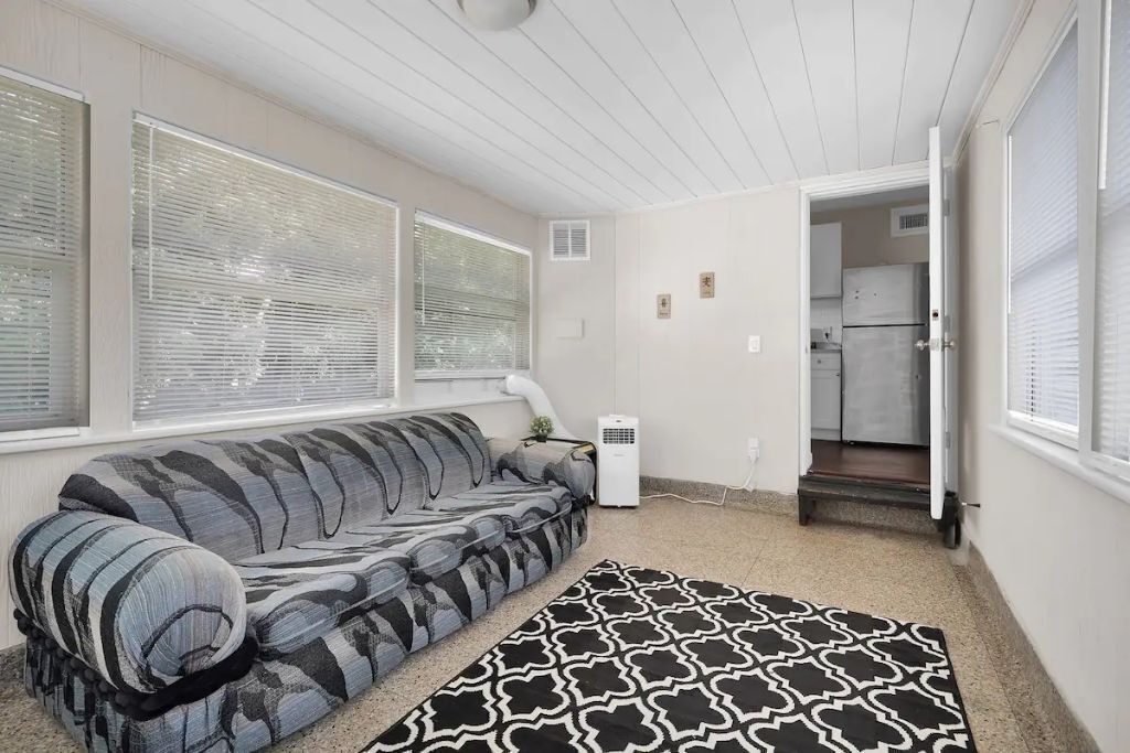 Heart Of The City Townhouse, 3 Queens, Laundry - Orange Park, FL