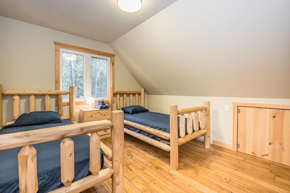 Forest Cabin By National Park & Tobermory - Tobermory
