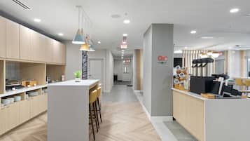 Café da manhã continental grátis todos os dias