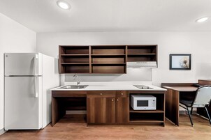 Secretária, ferro/tábua de engomar, Wi-fi grátis 