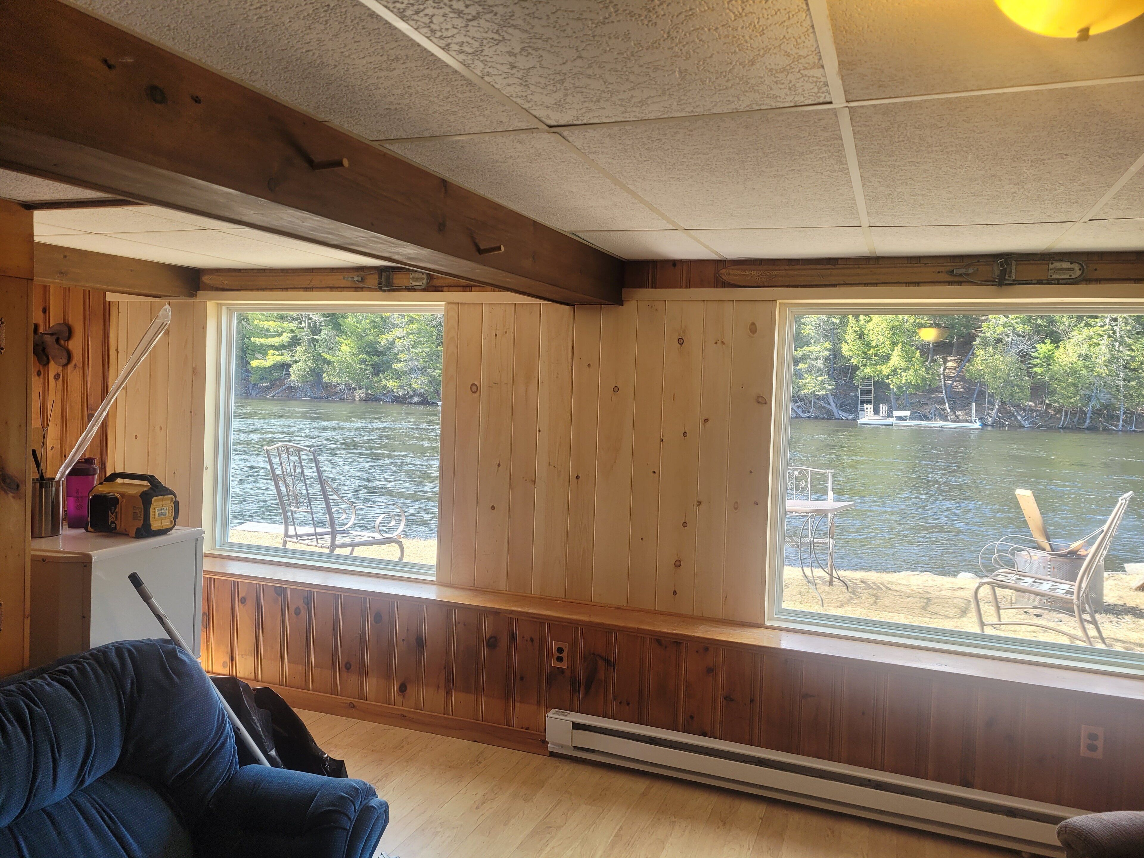 Salmon Run Lodge (Waterfront On The Moose River) - Moosehead Lake, ME