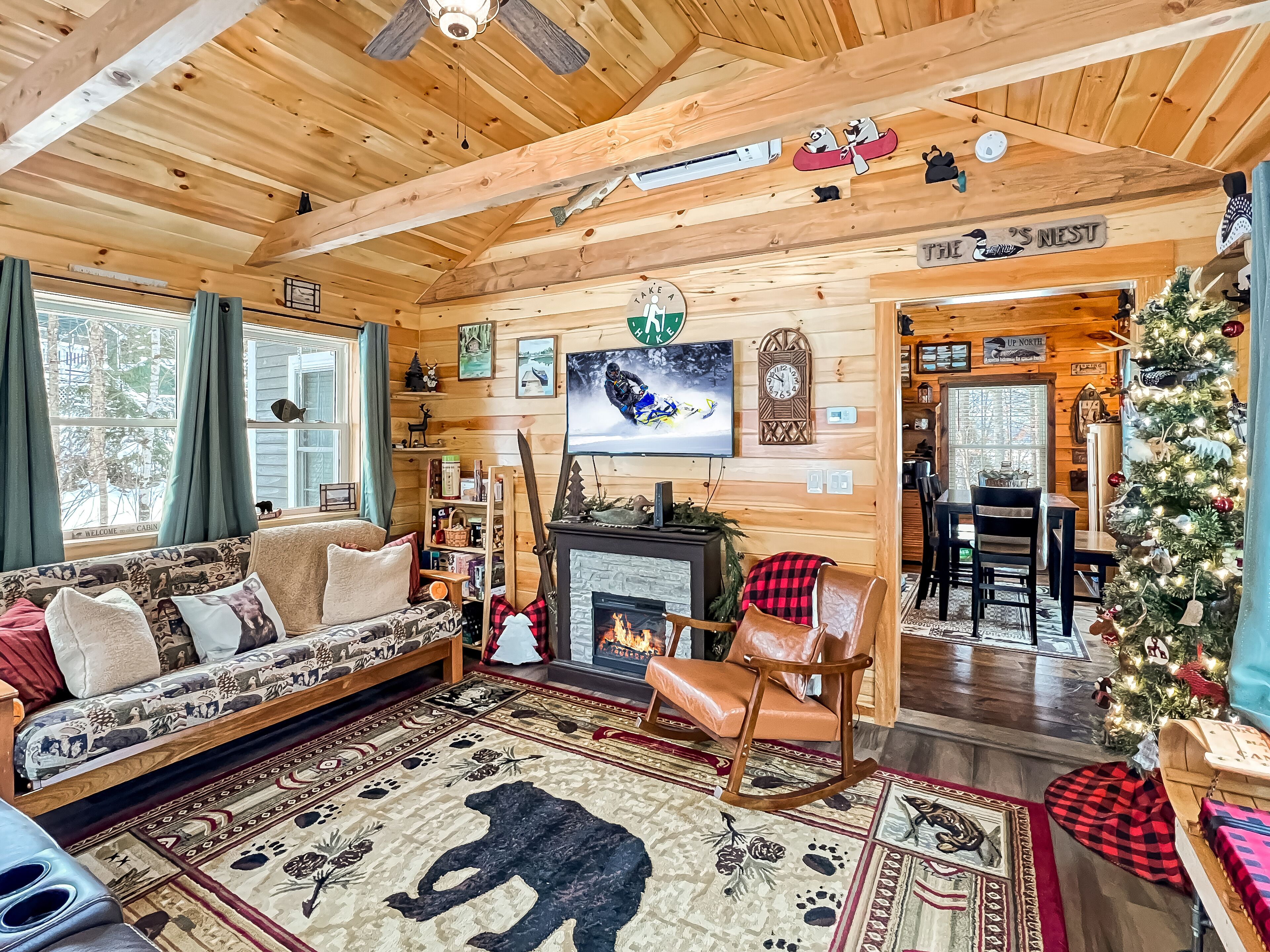 The Loon's Nest (Close To Moosehead Lake!) - Maine