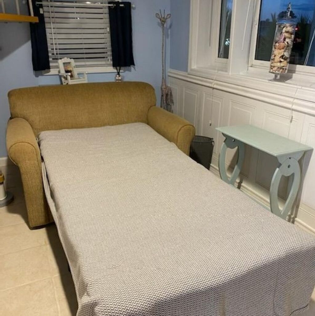 Beautiful Water Views! Walking Distance To The Beach! - Bay Head, NJ