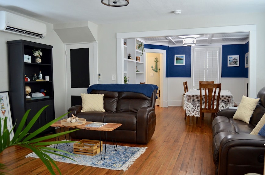 Walkable To Downtown Deland & Stetson University - Beach 30-45 Minute Drive - DeLand, FL