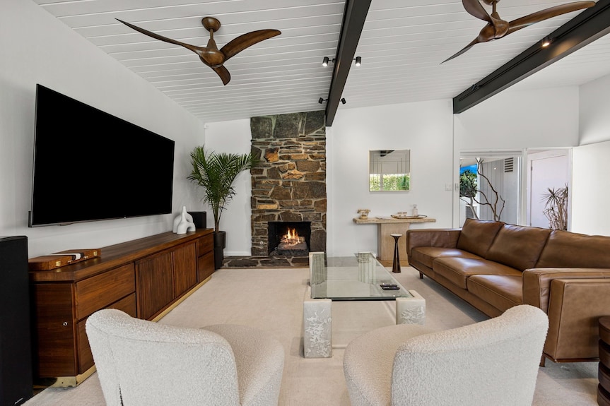Mid-century Home, Huge Pool & Spa, 5-min To Downtown - Havana House Palm Springs - Palm Springs, CA
