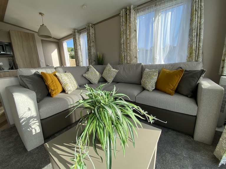 Delightful 2-bed Holiday Home On The Welsh Coast - Tywyn