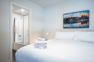 Condo | 2 quartos, individualmente decorados, individualmente mobiliados