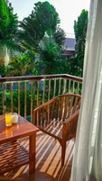 Deluxe Pool View Room | Wi-Fi de cortesia