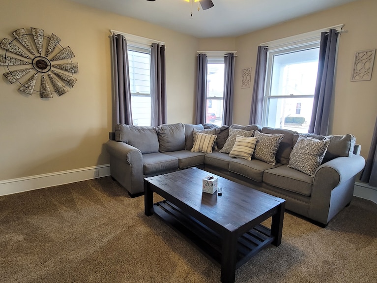 5-mins To Cedar Point, 4-bedroom House. - Sandusky, OH