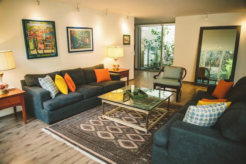 This House Is A 4 Bedroom(s), 4.5 Bathrooms, Located In Ciudad De México, Ciudad De México. - Ciudad de México