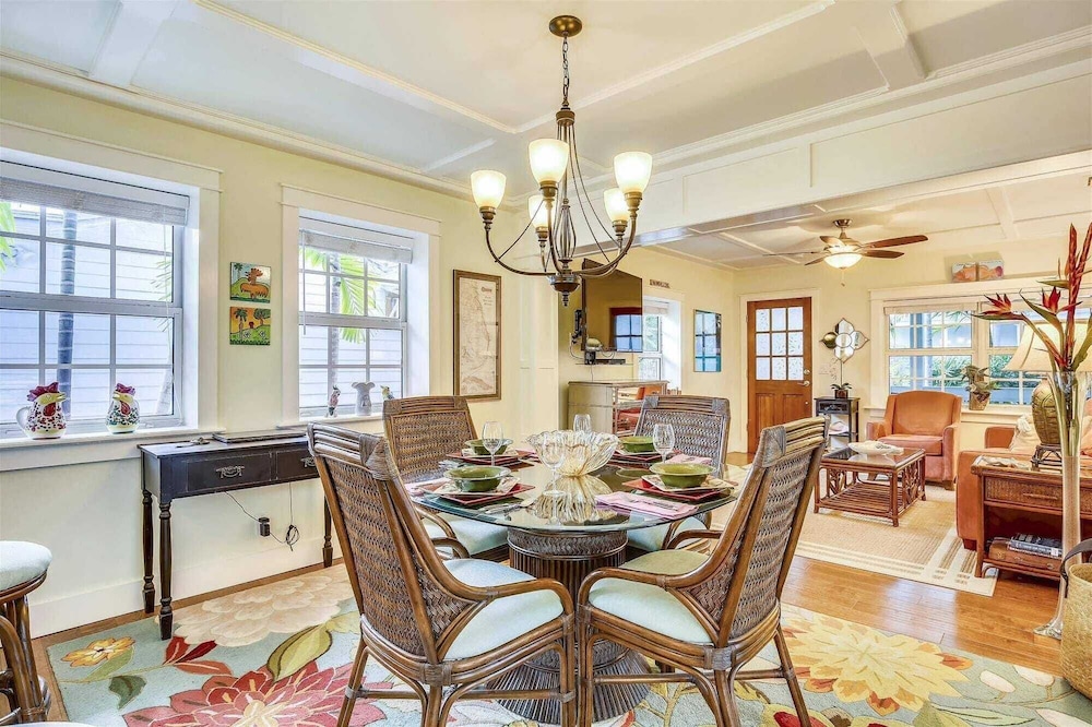 Paradise Palms By Avantstay Great Location W/ Outdoor Dining, Bbq Close To Higgs Beach Month Long Stays - Key West, FL