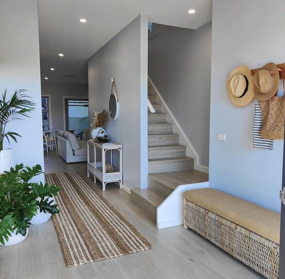 The Boathouse/ Luxury Home/4mins Walk Marina/shops - Wollongong