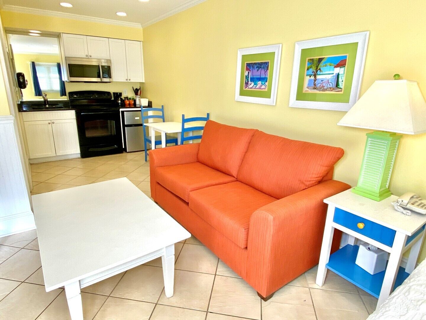 Pet-friendly, 3 Blocks To Beach - Full Kitchen! Unit 404 - Atlantic Beach, NC