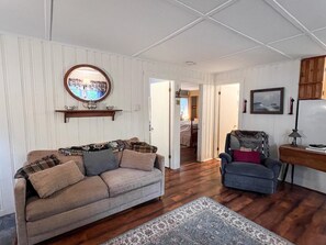Casa, 2 quartos | Sala