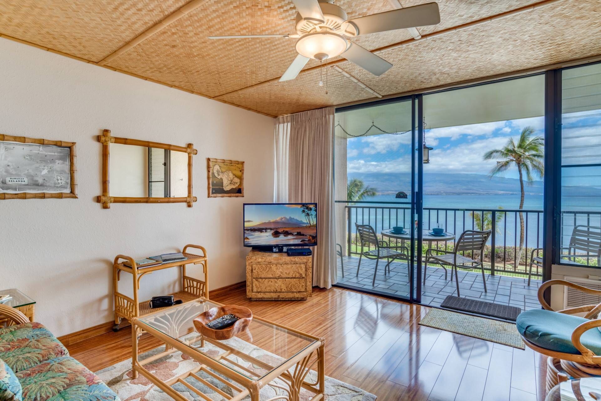 Maalaea Banyans 207 - Direct Oceanfront - Walk To Sandy Sugar Beach - Enjoy Magical Maui Sunsets! - Kahului, HI