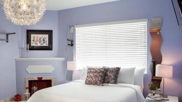 Escrivaninha, ferros/tábuas de passar roupa, Wi-Fi de cortesia