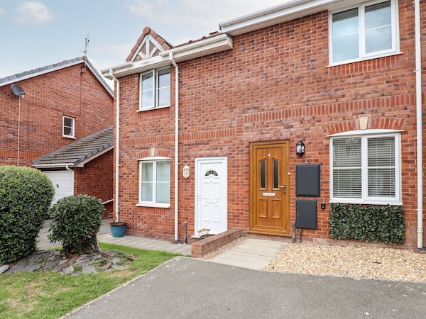 4 Plas Newydd - Llandudno