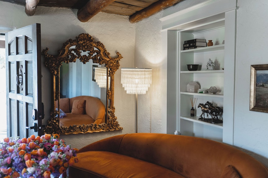 Hot Tub + Pool! Luna Suite At The Desert Compass - Albuquerque, NM